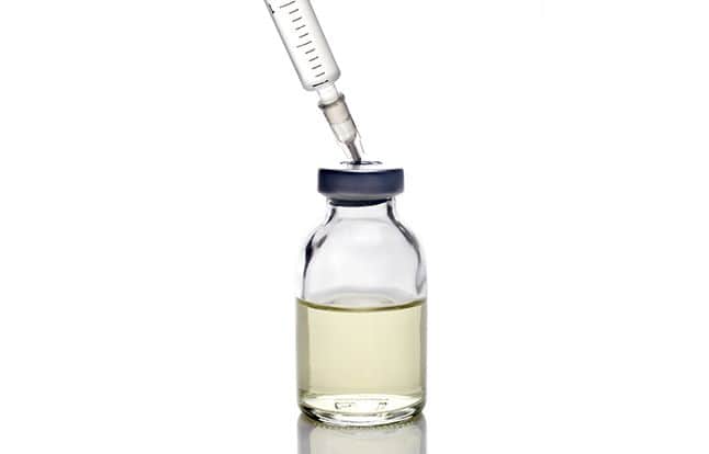 Produits injectables, produits implantables